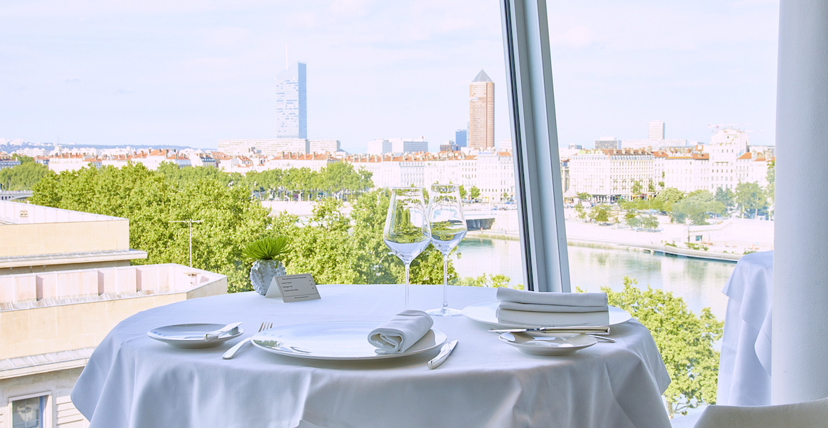 Le guide des 250 meilleurs restaurants à Lyon : Lyonresto
