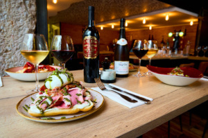 Chez Raphael - restaurant Lyon - Réserver, Menu, Vidéo, Photo, Avis ...