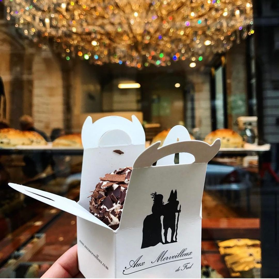 Aux Merveilleux de Fred - restaurant Lyon - Réserver, Horaires ...